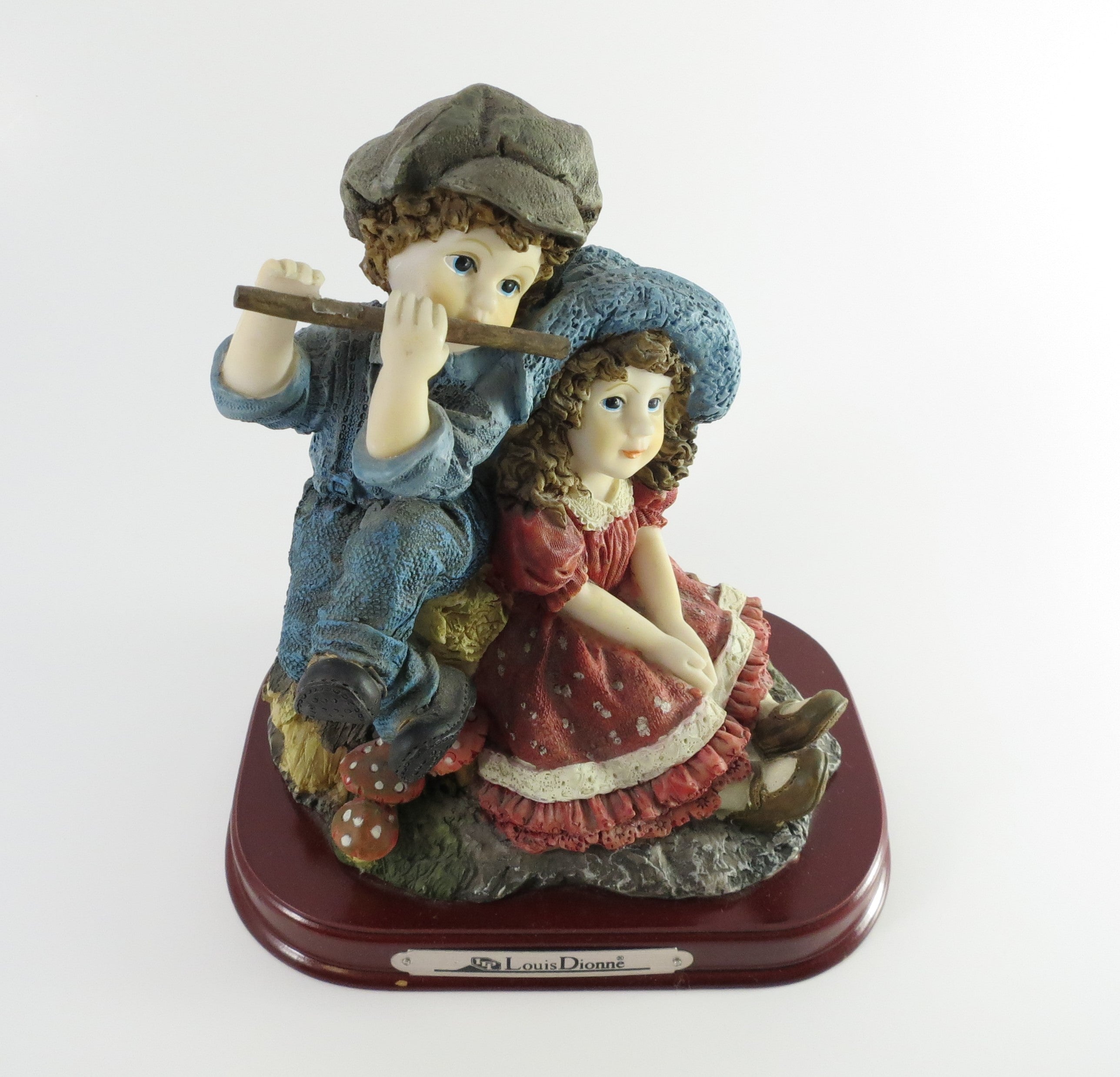 Louis Dionne Figurine, Flute